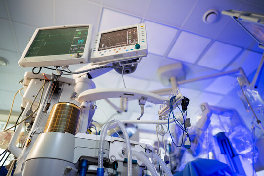 Electrodiagram-Bilder: Stock-Fotos & -Videos. | Adobe Stock