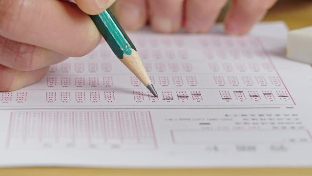 「Answer Sheet」の写真素材 | 27,057件の無料イラスト画像 | Adobe Stock