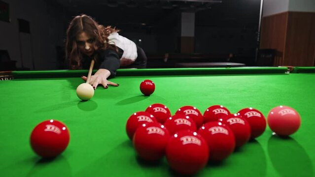 รูปภาพSnooker – เลือกดูภาพถ่ายสต็อก เวกเตอร์ และวิดีโอ73,321 | Adobe Stock