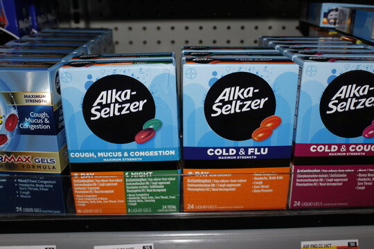 Alka-Seltzer Images – Browse 47 Stock Photos, Vectors, and Video ...
