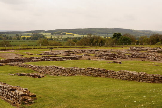 "Hadrian's Wall" Images – Browse 963 Stock Photos, Vectors, and Video ...