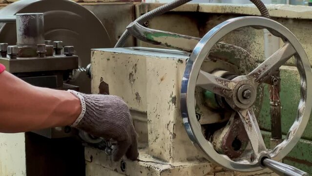 Adjuster Bilder – Durchsuchen 8,501 Archivfotos, Vektorgrafiken und ...