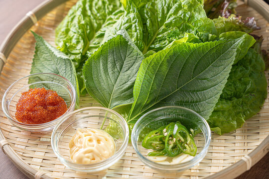 「韓国料理」の写真素材 | 1,324,366件の無料イラスト画像 | Adobe Stock