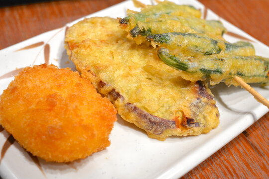 Fried Vegetable/Tempura Images – Browse 12,378 Stock Photos, Vectors, and Video | Adobe Stock