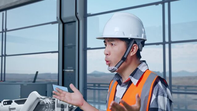 Confused Technician Images – Browse 3,062 Stock Photos, Vectors, and ...