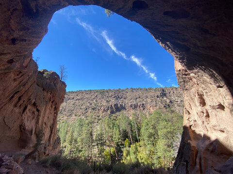 "Alcove House" Images – Browse 47 Stock Photos, Vectors, and Video ...