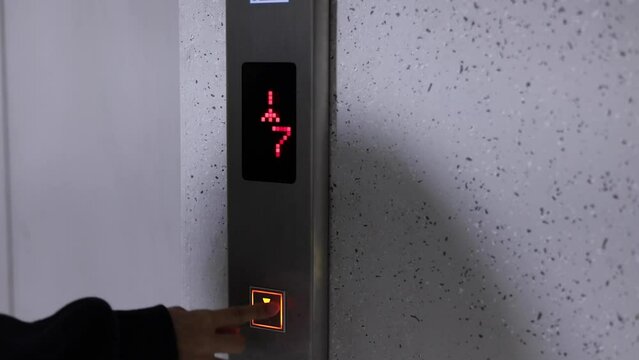 Imagens de Impatiently – Explore Fotografias do Stock, Vetores e Vídeos ...