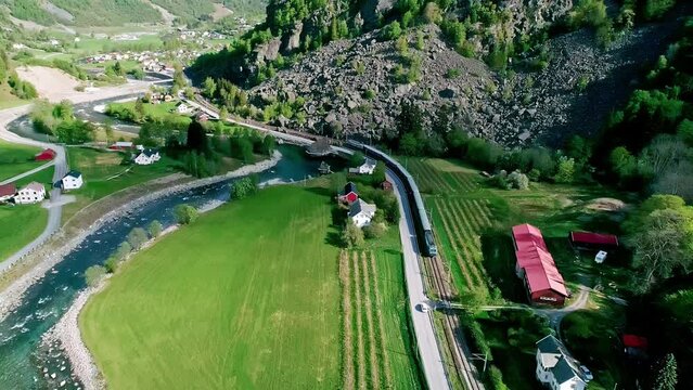 Flamberg Bilder – Durchsuchen 9,848 Archivfotos, Vektorgrafiken und Videos | Adobe Stock