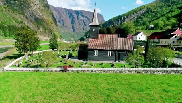 Flamberg Bilder – Durchsuchen 9,848 Archivfotos, Vektorgrafiken und Videos | Adobe Stock