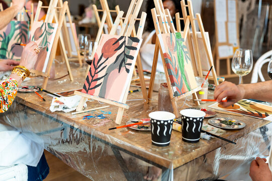 "Art Class" Images – Browse 27,886 Stock Photos, Vectors, and Video ...