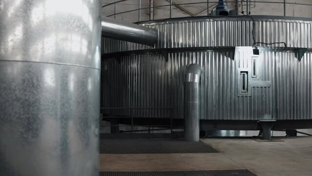 "Metal Tanks" Bilder – Durchsuchen 283 Archivfotos, Vektorgrafiken und ...