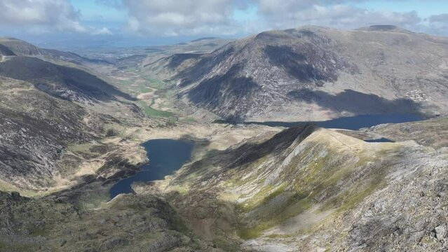 "Llyn Idwal" Images – Browse 548 Stock Photos, Vectors, and Video ...