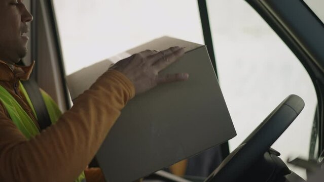 "Return Parcel" Images – Browse 423 Stock Photos, Vectors, and Video ...