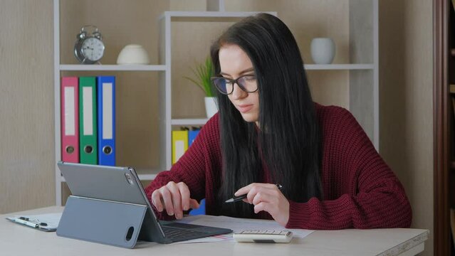 รูปภาพCompiler – เลือกดูภาพถ่ายสต็อก เวกเตอร์ และวิดีโอ9,671 | Adobe Stock