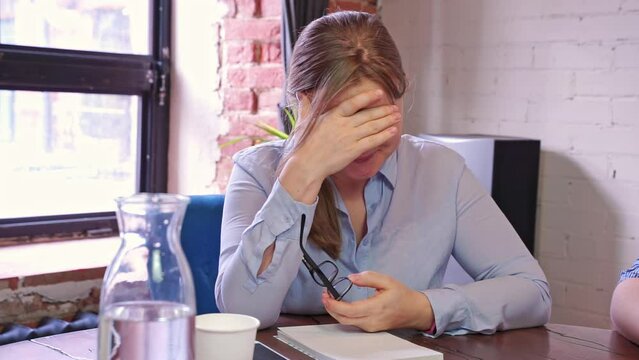 Arrogance Images – Browse 40,915 Stock Photos, Vectors, and Video ...