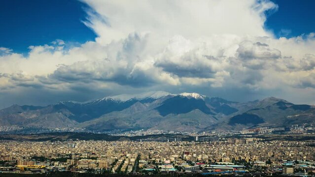 "Tehran City"-Bilder: Stock-Fotos & -Videos. | Adobe Stock