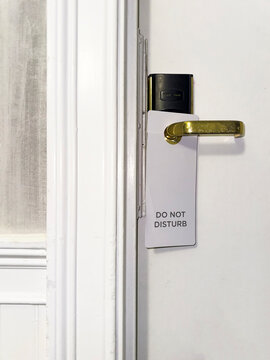 "Do Not Disturb"-Bilder: Stock-Fotos & -Videos. | Adobe Stock