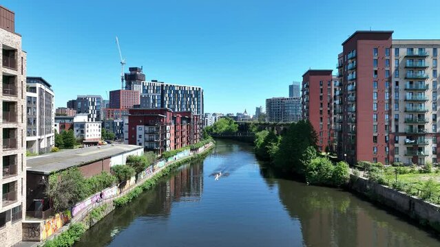 "River Irwell"-Bilder: Stock-Fotos & -Videos. | Adobe Stock