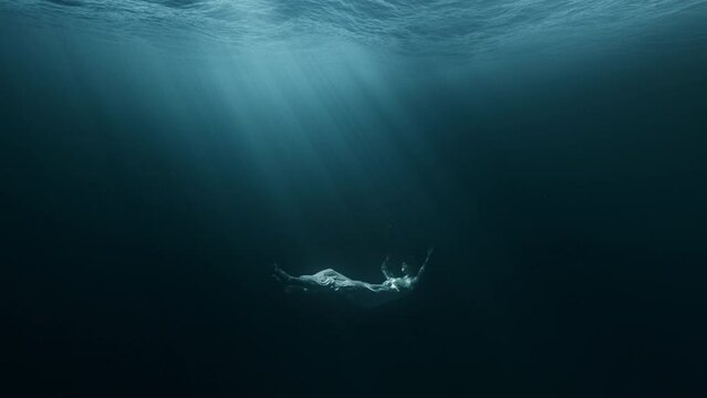 รูปภาพ"Sinking – เลือกดูภาพถ่ายสต็อก เวกเตอร์ และวิดีโอ1,357,561 ...