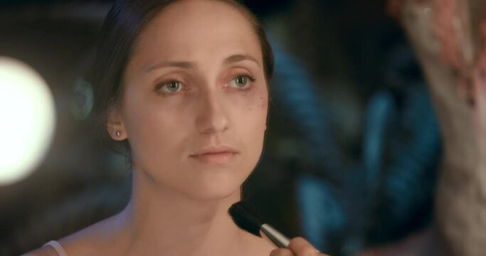 "Physical Abuse"-Bilder: Stock-Fotos & -Videos. | Adobe Stock