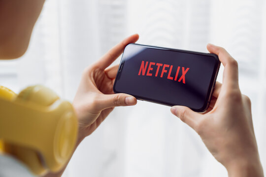 Netflix-Bilder: Stock-Fotos & -Videos. | Adobe Stock