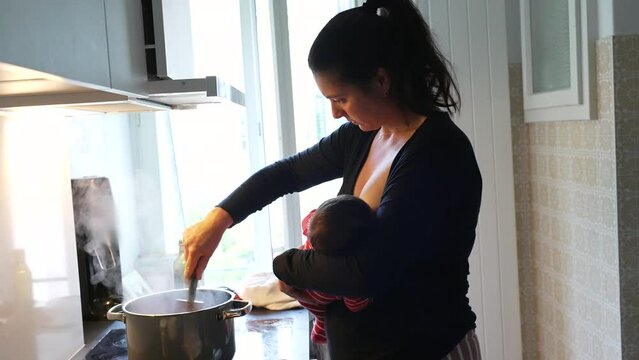 「Babywearing」の写真素材 | 2,509件の無料イラスト画像 | Adobe Stock