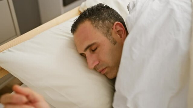 Imágenes de "Doze Off": descubre bancos de fotos, ilustraciones ...