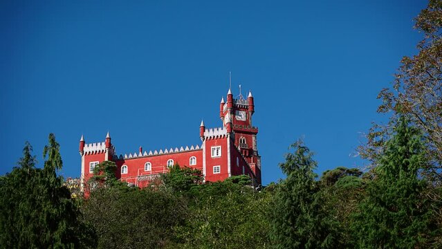 "Pena Palace" Imagens – Procure 1,831 fotos, vetores e vídeos | Adobe Stock
