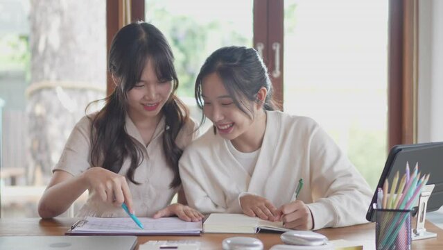 Study Materials Images – Browse 420,507 Stock Photos, Vectors, and ...