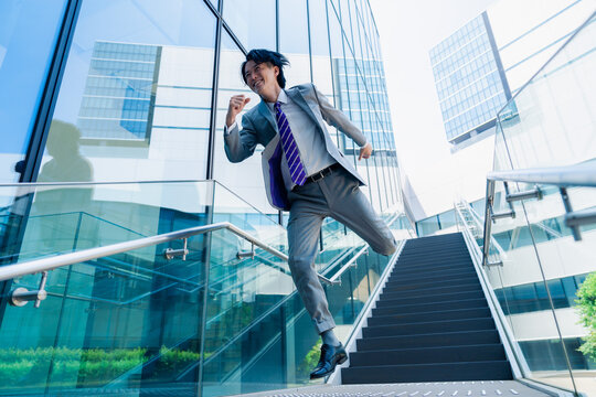 全力 Images – Browse 878 Stock Photos, Vectors, and Video | Adobe Stock