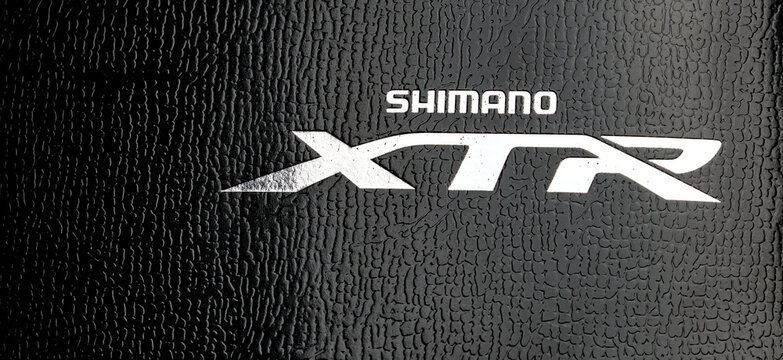 Xtr Logo First Look: Shimano XTR Di2