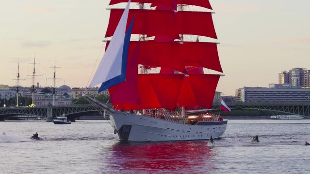 Red Sails Images – Browse 110,571 Stock Photos, Vectors, and Video ...