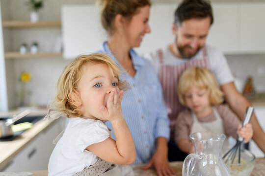 "Nuclear Family" Images – Browse 6,091 Stock Photos, Vectors, and Video ...