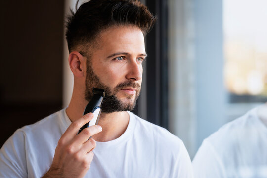 "Electric Shaver" Images – Browse 90,386 Stock Photos, Vectors, and ...