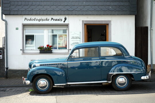 "Golden Oldies" Images – Browse 3,605 Stock Photos, Vectors, and Video ...