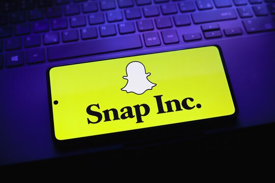 「Snap Logo」の写真素材 | 191,070件の無料イラスト画像 | Adobe Stock