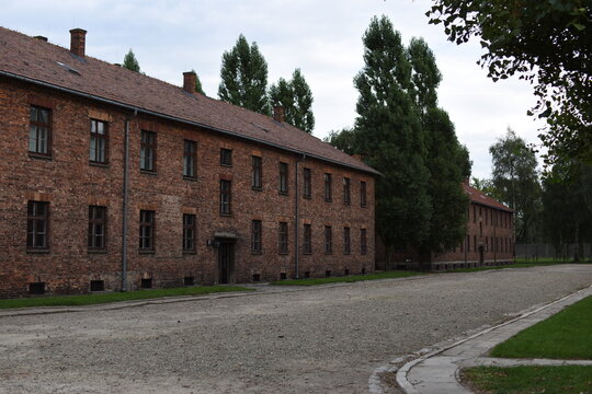 「Auswitch」の写真素材 | 2,835件の無料イラスト画像 | Adobe Stock