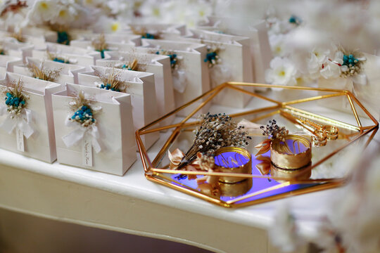 "Wedding Favor" Images – Browse 342,420 Stock Photos, Vectors, and ...