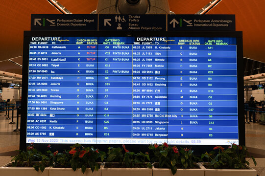 "Flight Information Display System" Images – Browse 242 Stock Photos ...