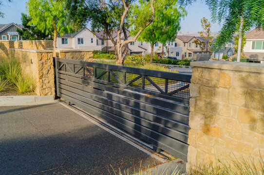 "Gated Community" Images – Browse 5,119 Stock Photos, Vectors, and ...