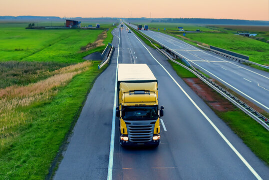 "Transport Logistics" Images – Browse 5,141 Stock Photos, Vectors, and ...