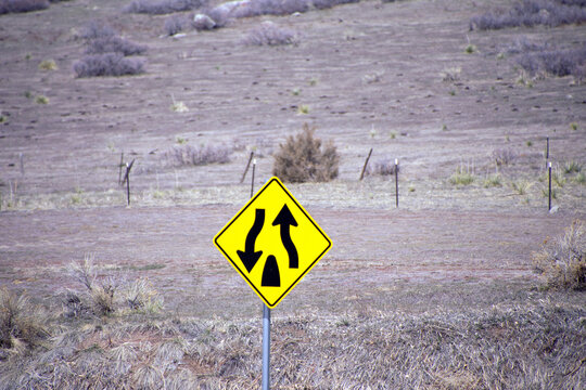 "Divided Highway" Images – Browse 673 Stock Photos, Vectors, and Video ...