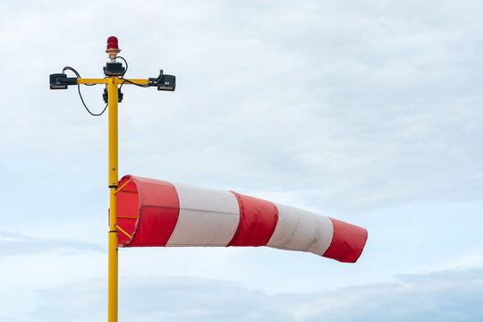 "Wind Cone"-Bilder: Stock-Fotos & -Videos. | Adobe Stock