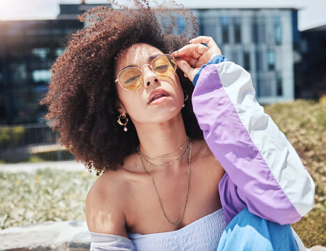 Urban Fashion Jewelry Images Browse 31 237 Stock Photos Vectors and Video Adobe Stock