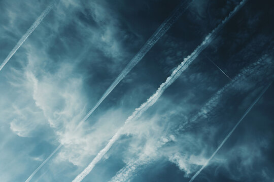 "Chemical Trails" Images – Browse 3,269 Stock Photos, Vectors, and ...