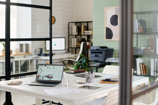 Workspace Images – Browse 2,451,165 Stock Photos, Vectors, and Video ...