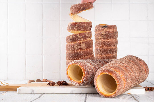 "Chimney Cake" Images – Browse 2,291 Stock Photos, Vectors, and Video ...