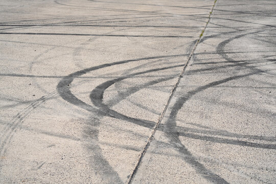 "Skid Marks" Images – Browse 1,948 Stock Photos, Vectors, and Video ...