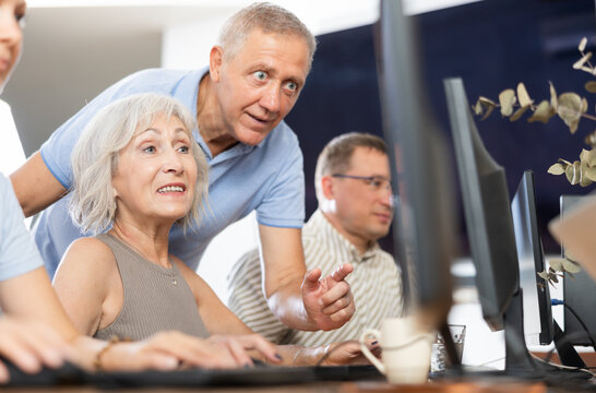 "Computer Training" Images – Browse 6,851 Stock Photos, Vectors, and ...