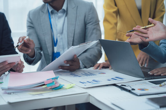 「文書の要旨」の写真素材 | 112,977件の無料イラスト画像 | Adobe Stock